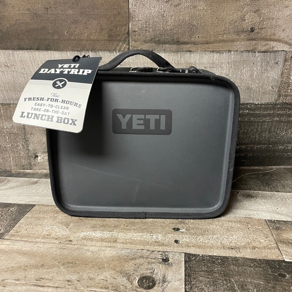 Yeti | Kitchen | Yeti Daytrip Lunch Box Charcoal Gray New Insulated ...